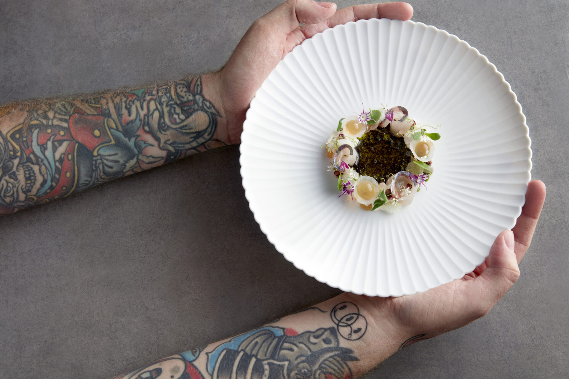 About - AKUNA Restaurant